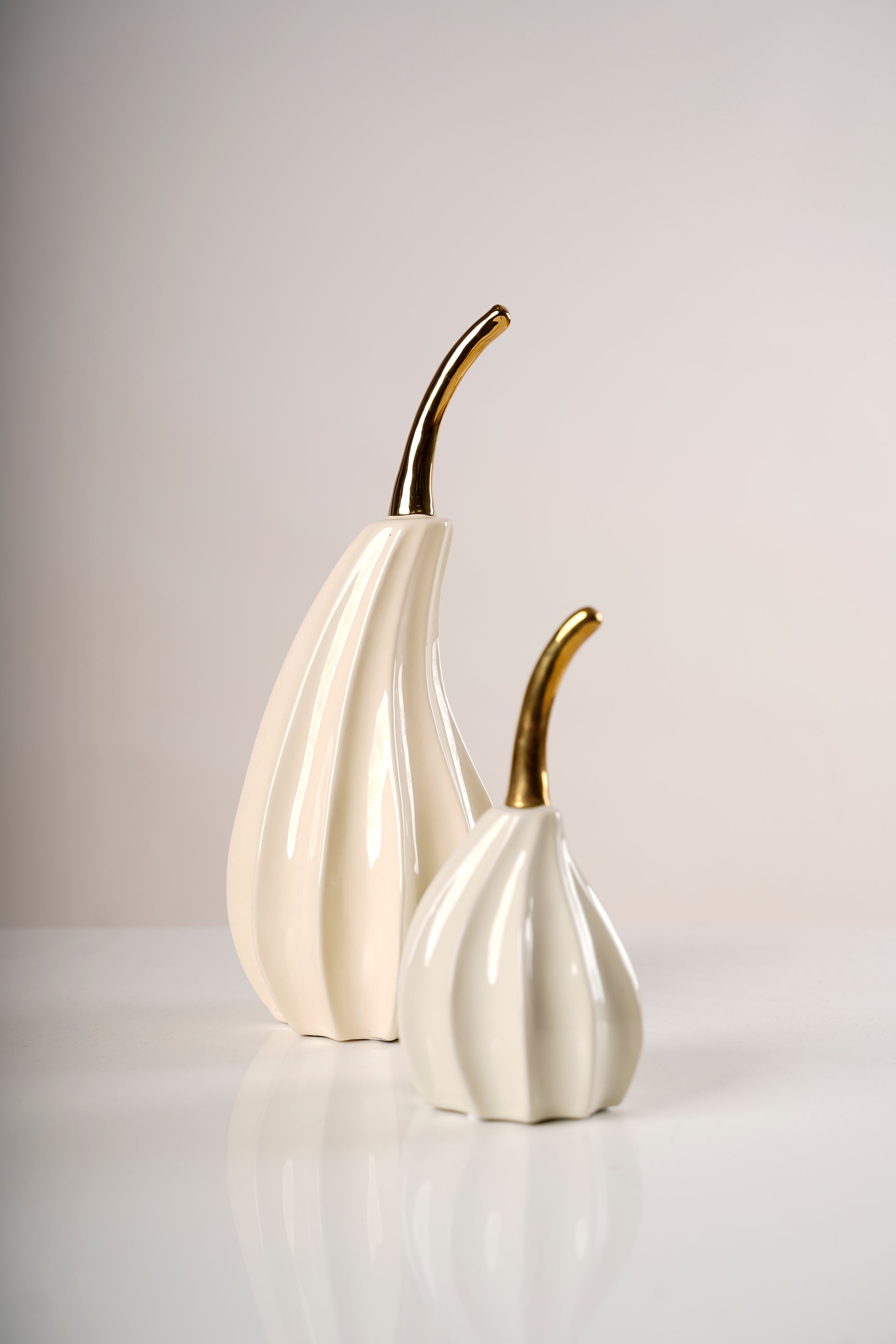 14" Gold/Cream Ceramic 3D Pear - Pur collection– Casa Febus | Home • Design
